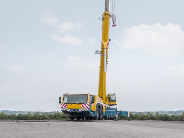 Terex dévoile sa nouvelle grue de 300 tonnes