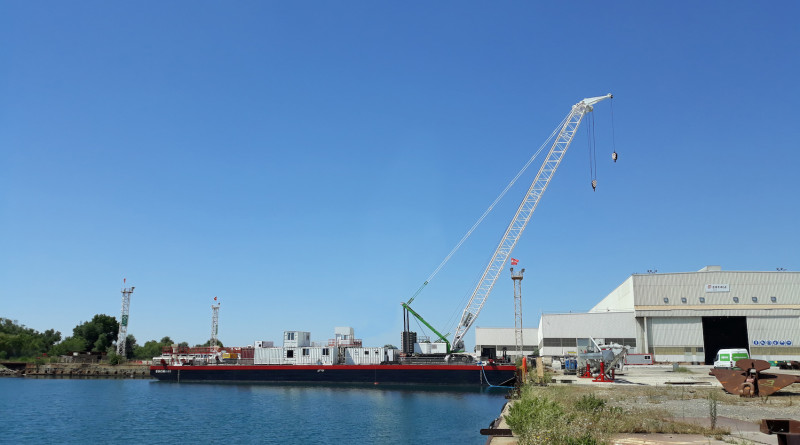 Sennebogen livre sa première treillis de 300 tonnes en France pour le ...