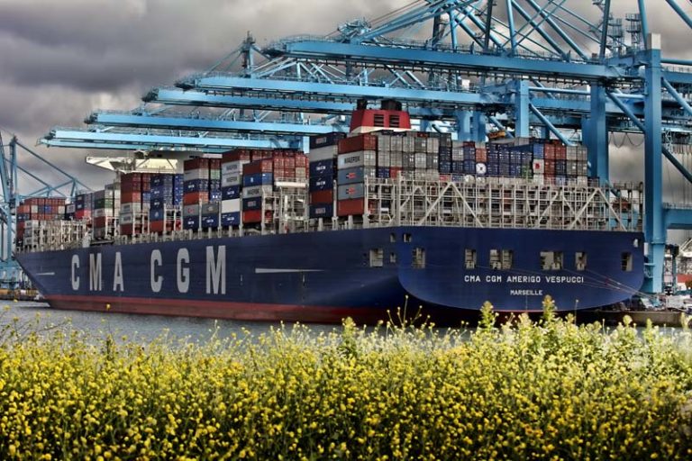 Avec l’acquisition de Ceva Logistics, CMA CGM crée un centre ...