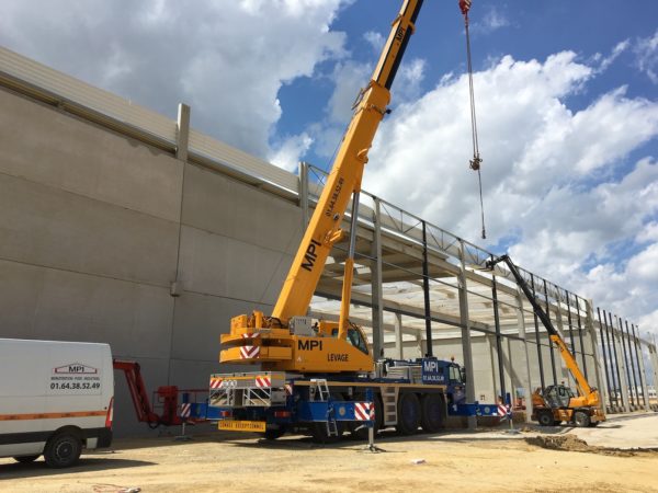 Deux nouvelles 100 tonnes pour MPI