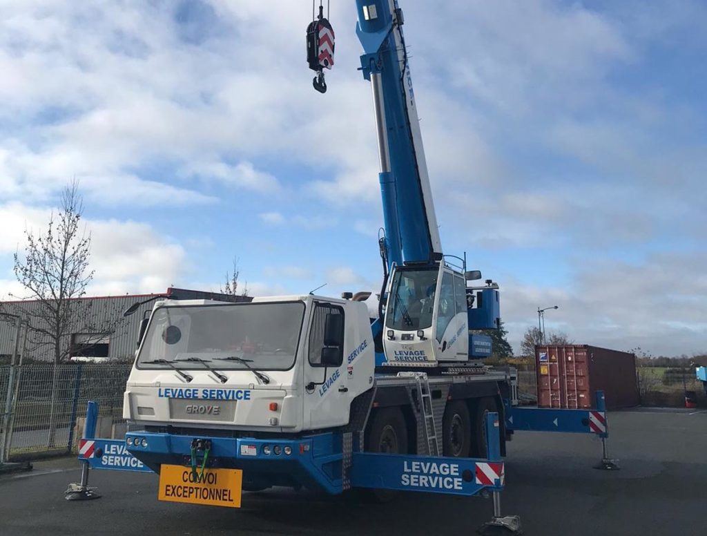 Levage Service livré d’une nouvelle grue Grove GMK3050-2