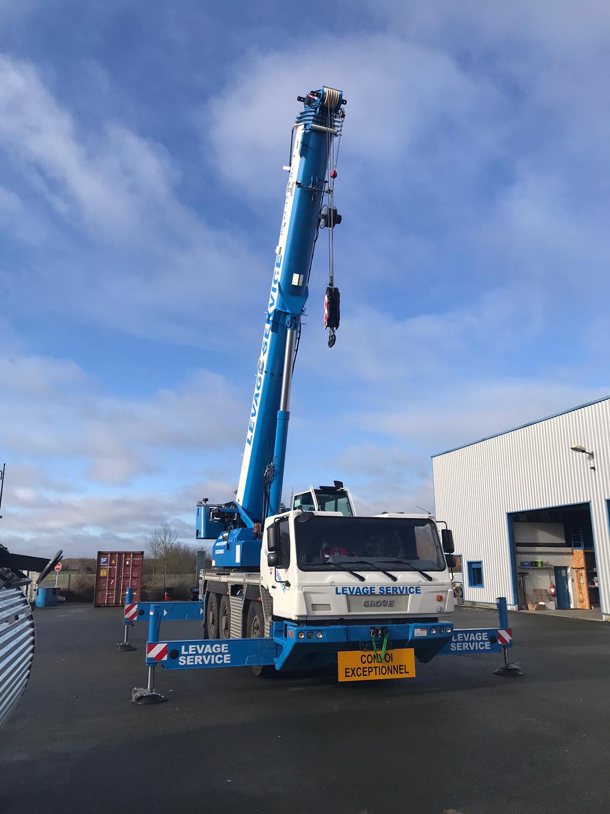 Levage Service livré d’une nouvelle grue Grove GMK3050-2