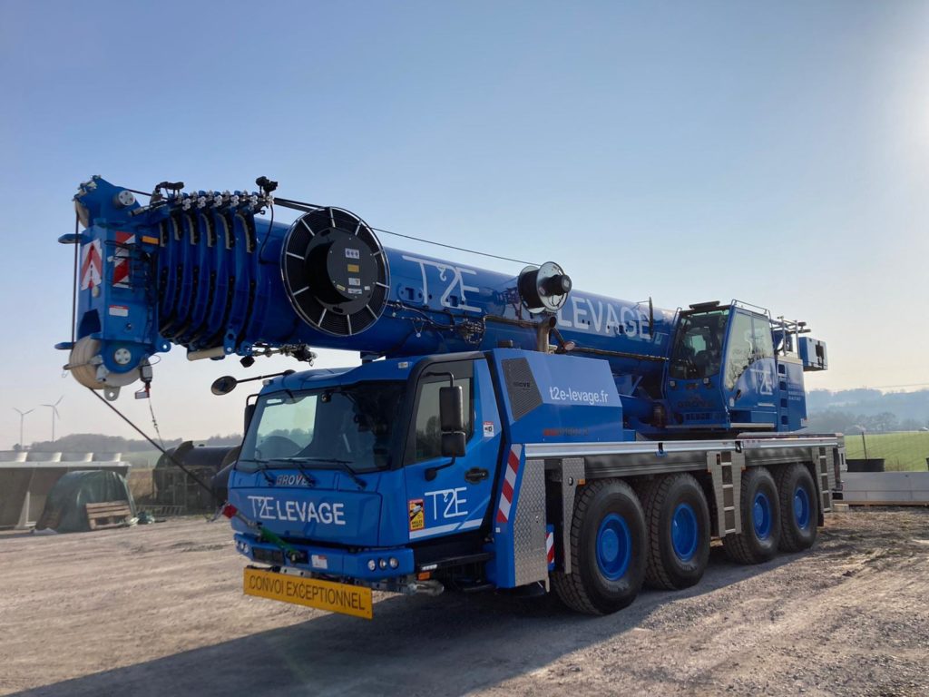 T2E réceptionne une nouvelle grue mobile Grove
