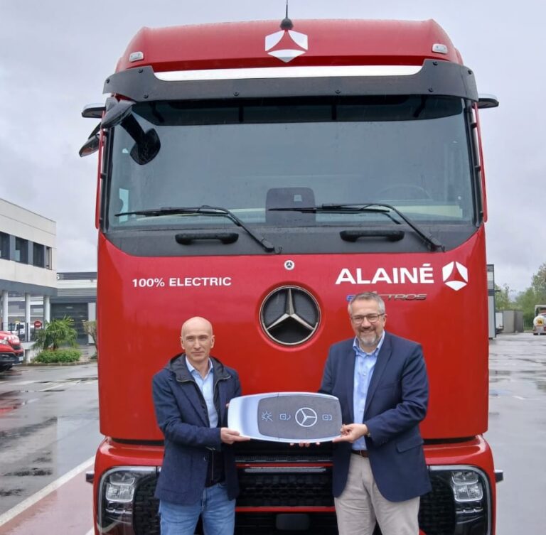 Le Groupe Alainé reçoit le tout premier eActros 600 livré en France